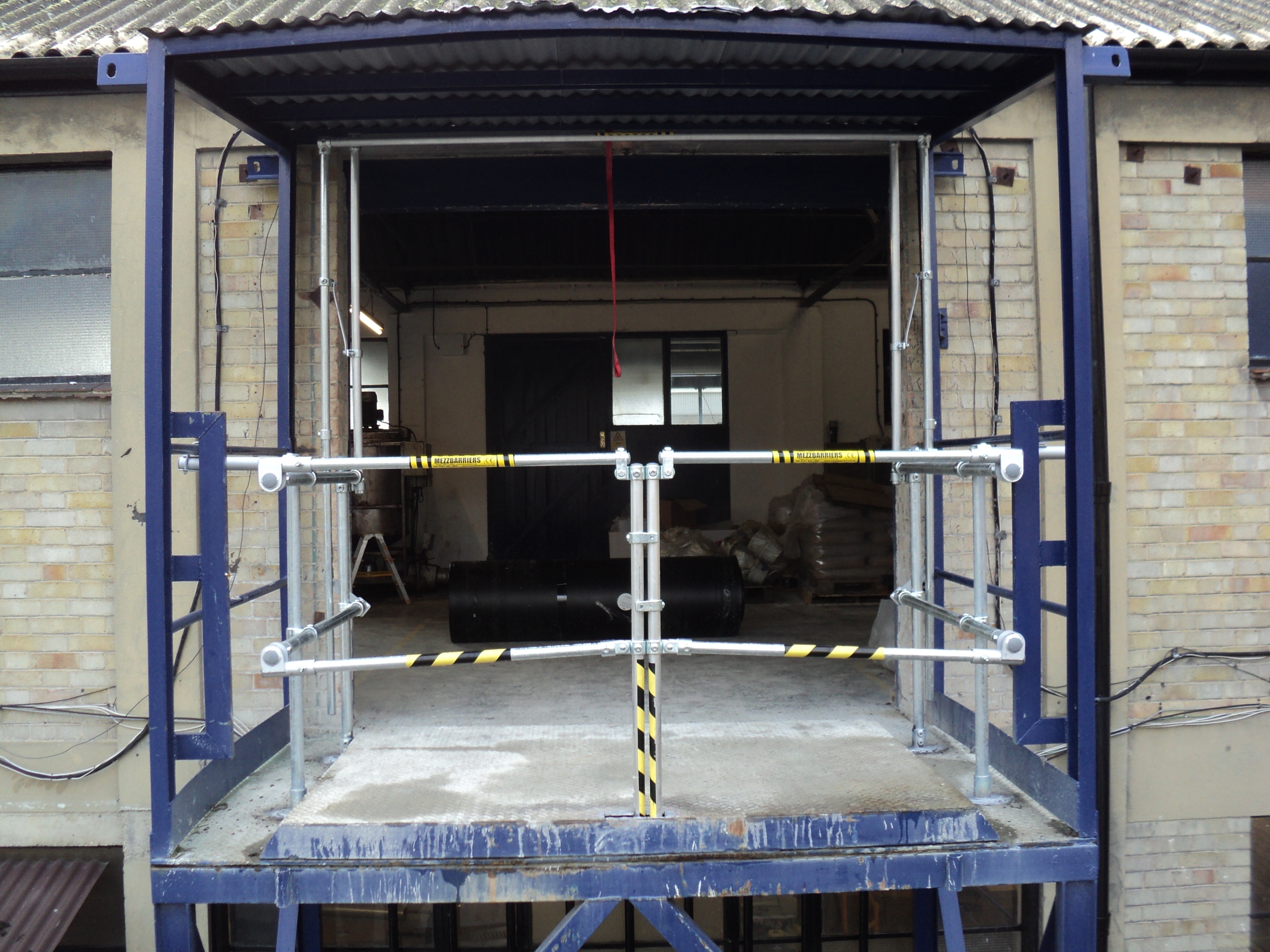 Pallet Loading onto Upper Level External Loading Platform